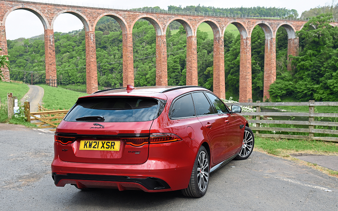 Jaguar XF Sportbrake D200 road test - Prestige & Performance Car
