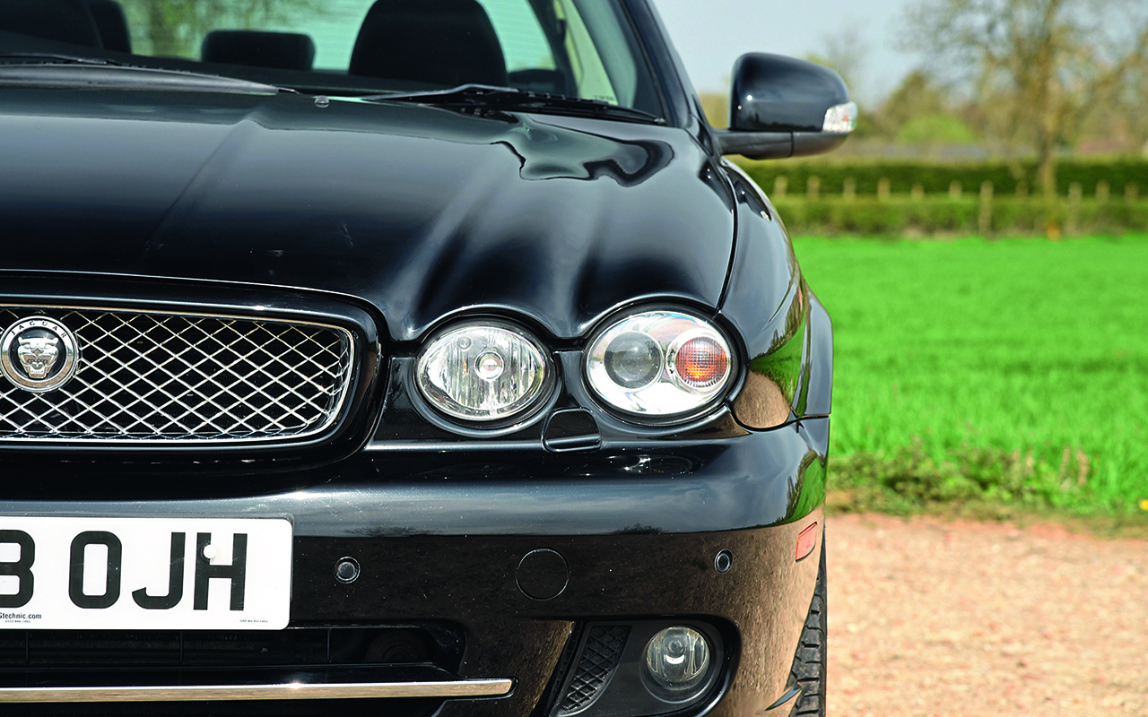 Jaguar X-Type model guide - Prestige & Performance Car